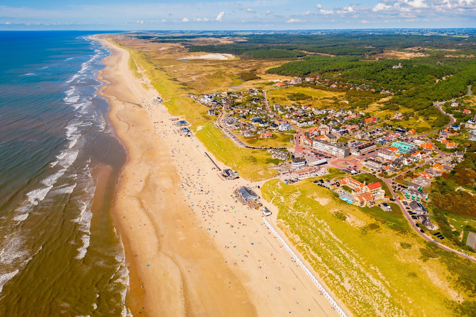 De 11 mooiste stranden van Nederland ontdekken